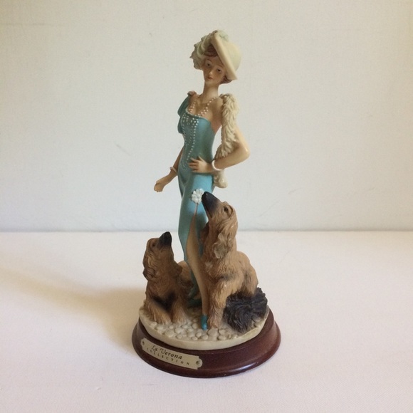 La Verona Collection | Accents | Figurine Lady Of 4s Era Wher 2 Dogs ...